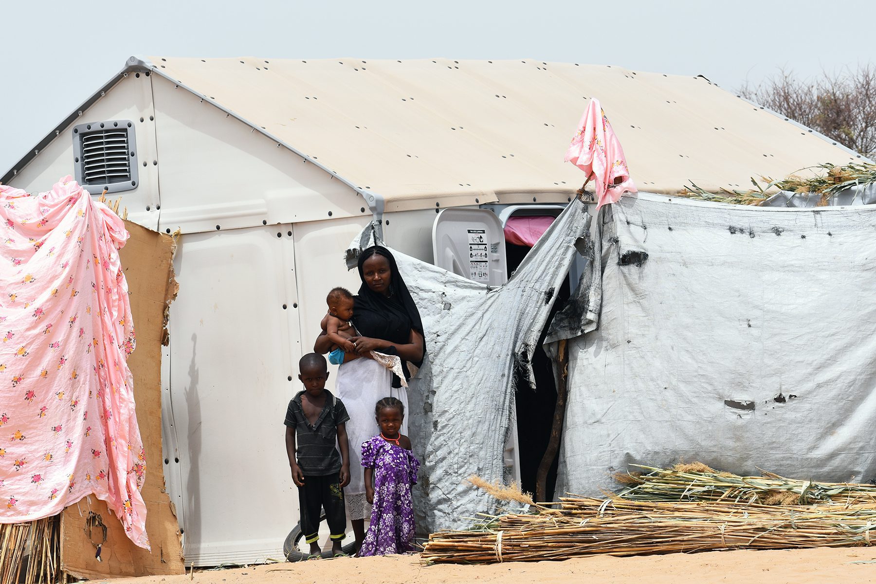 Sheltering displaced families in Chad with safe and dignified RHUs ...