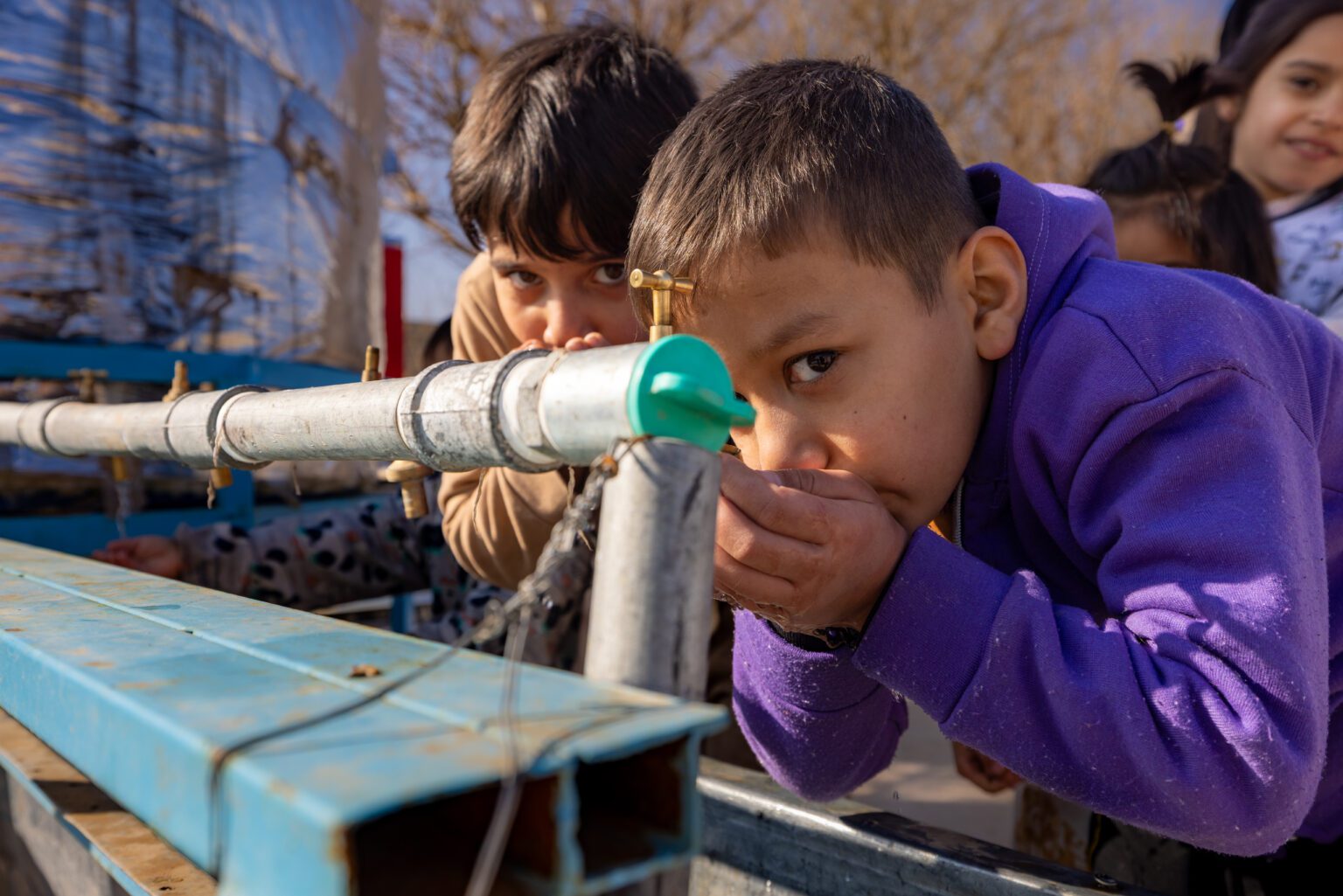 Support at the border for families returning to Afghanistan | Better ...